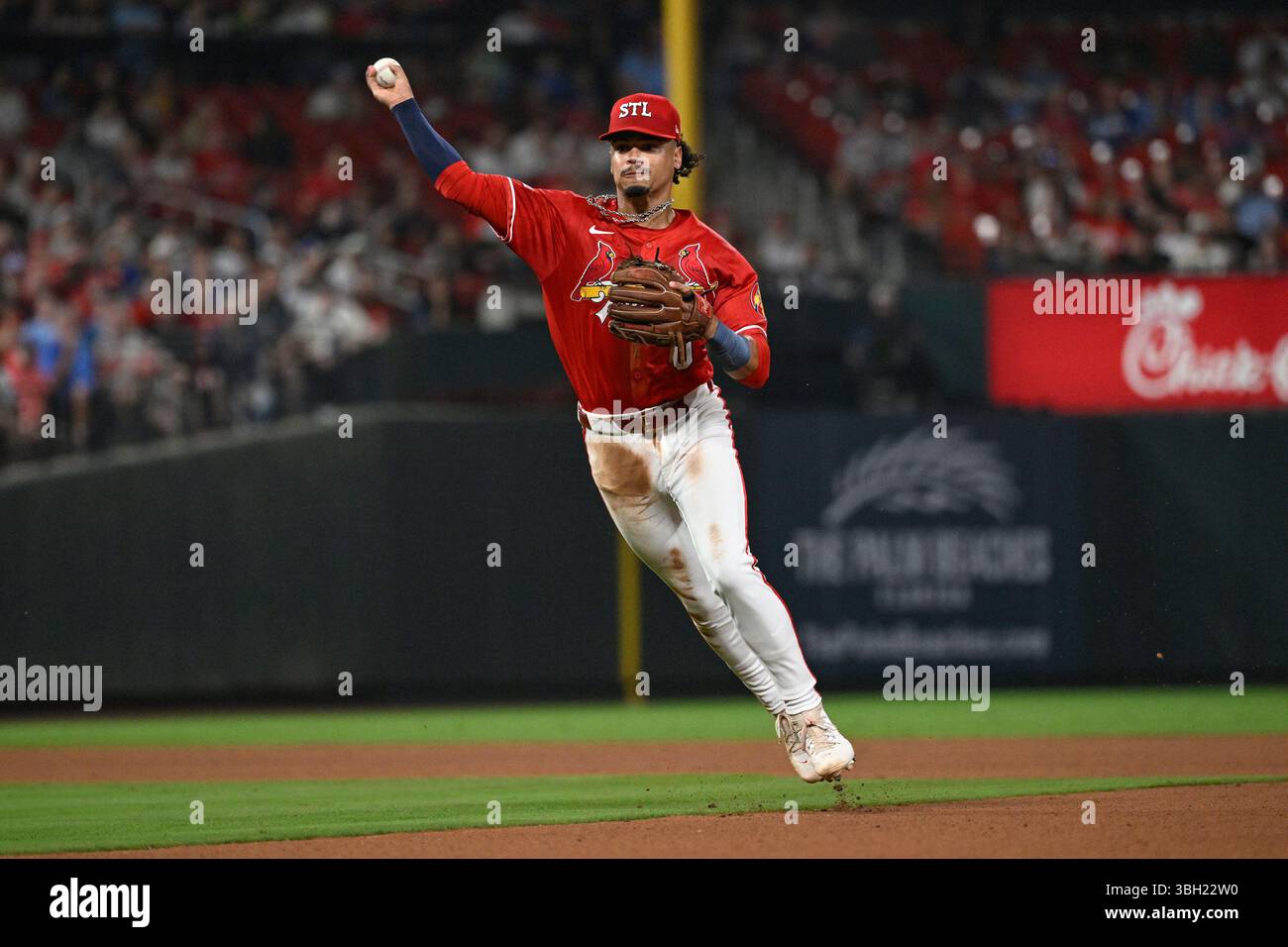 St. Louis Cardinals shortstop Masyn Winn throws out Los Angeles Dodgers ...