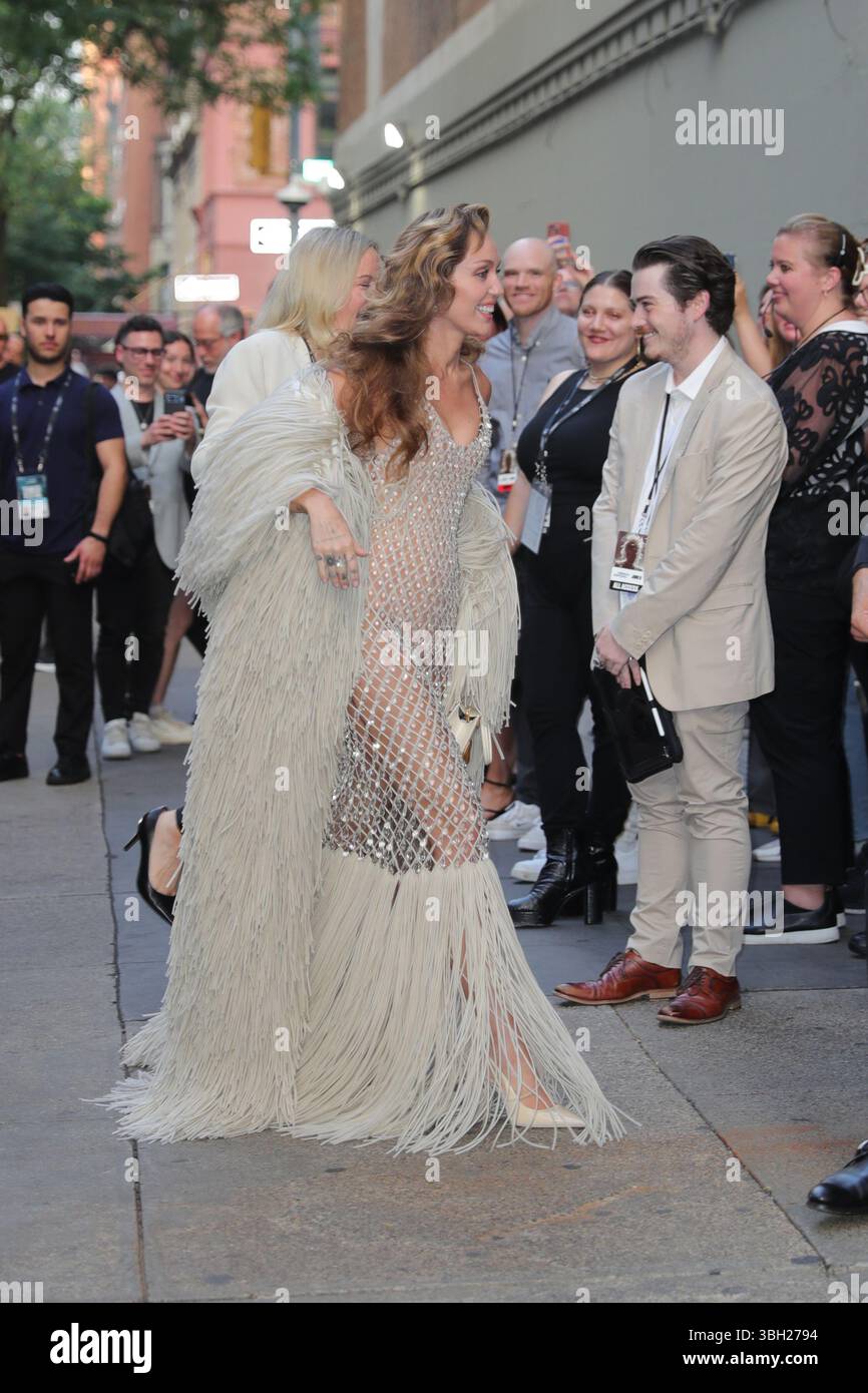 New York, Ny, USA. 6th June, 2025. NEW YORK, NEW YORK - JUNE 06: Miley ...