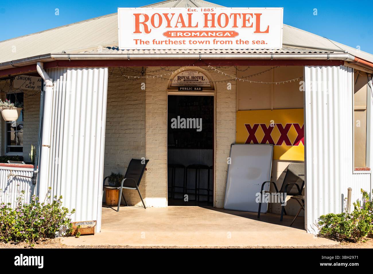 Pub room outback hi-res stock photography and images - Alamy