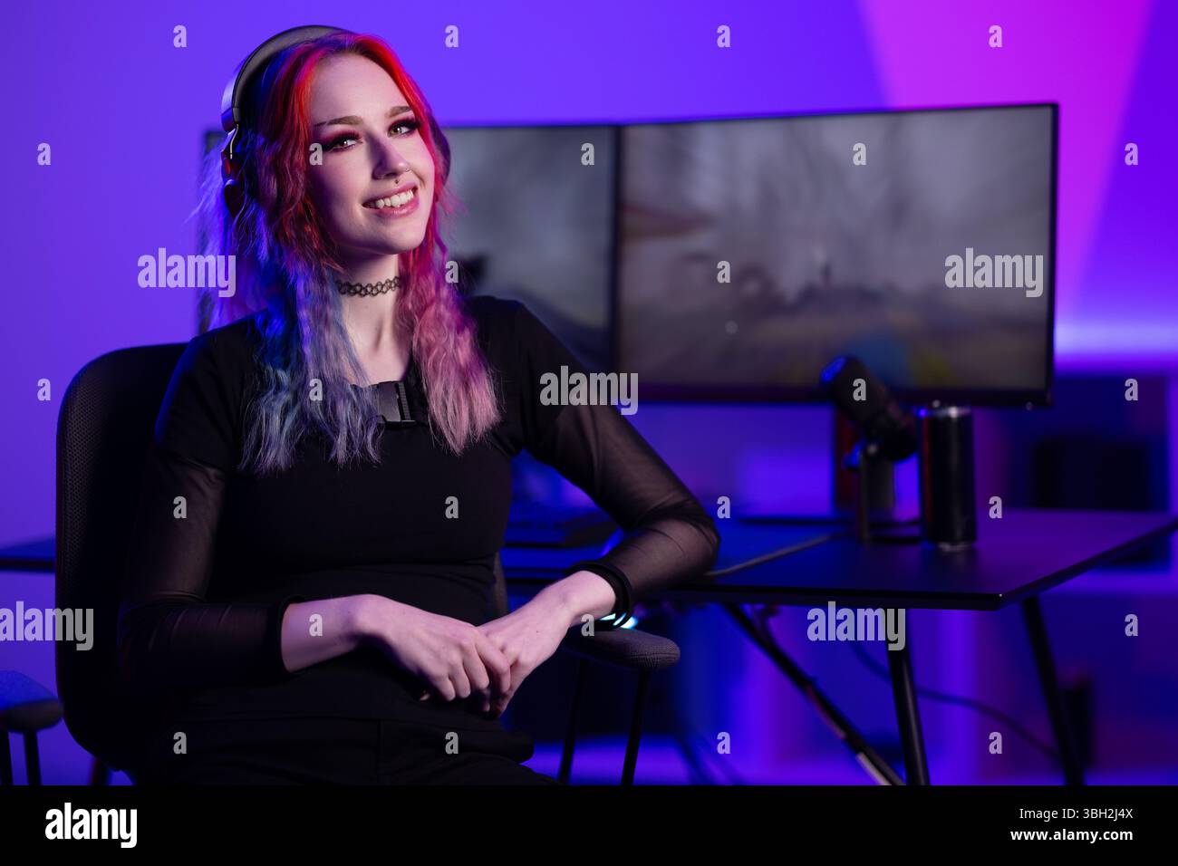 Professional gaming pc setup hi-res stock photography and images - Alamy