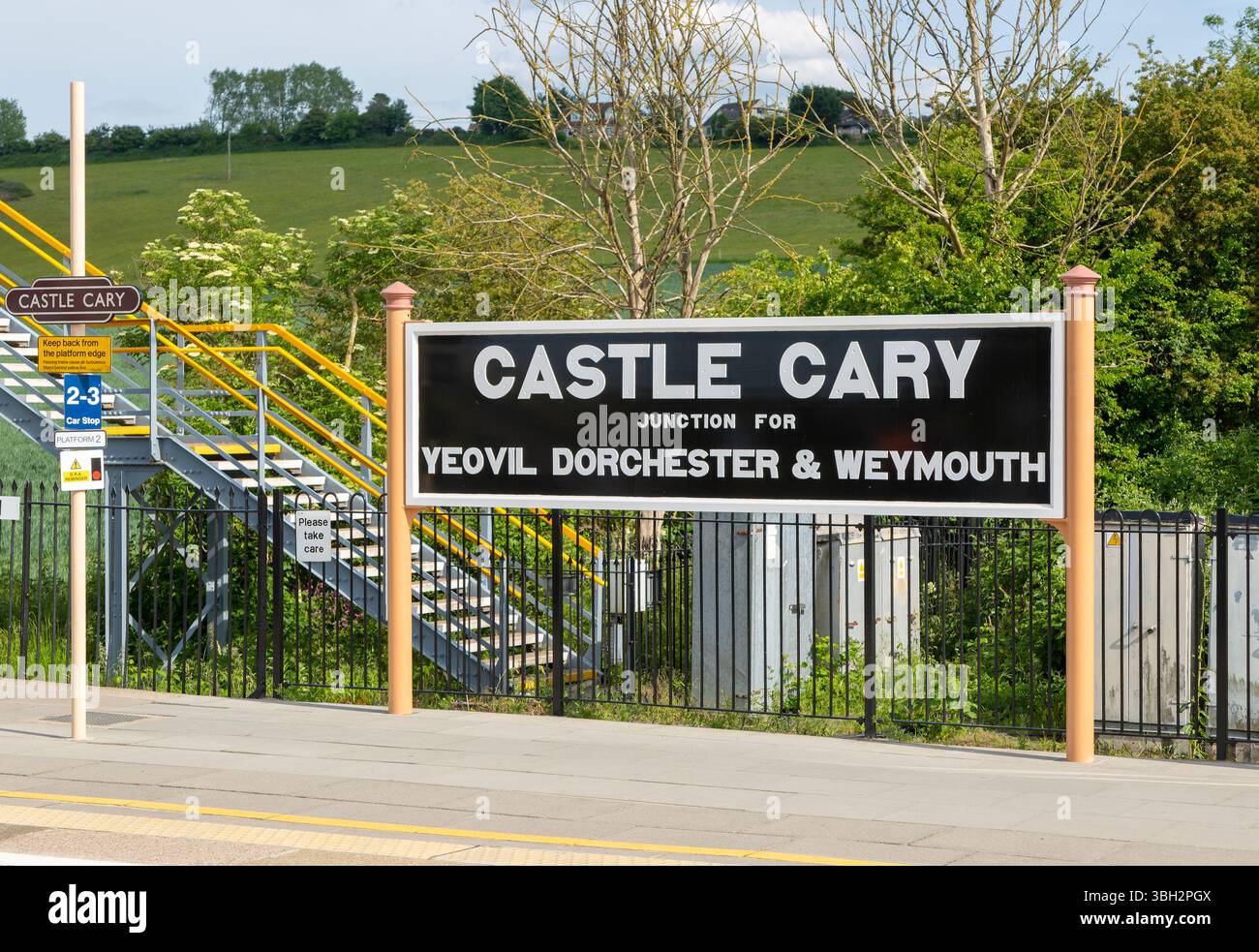 Railway station platform sign Castle Cary junction for Yeovil ...