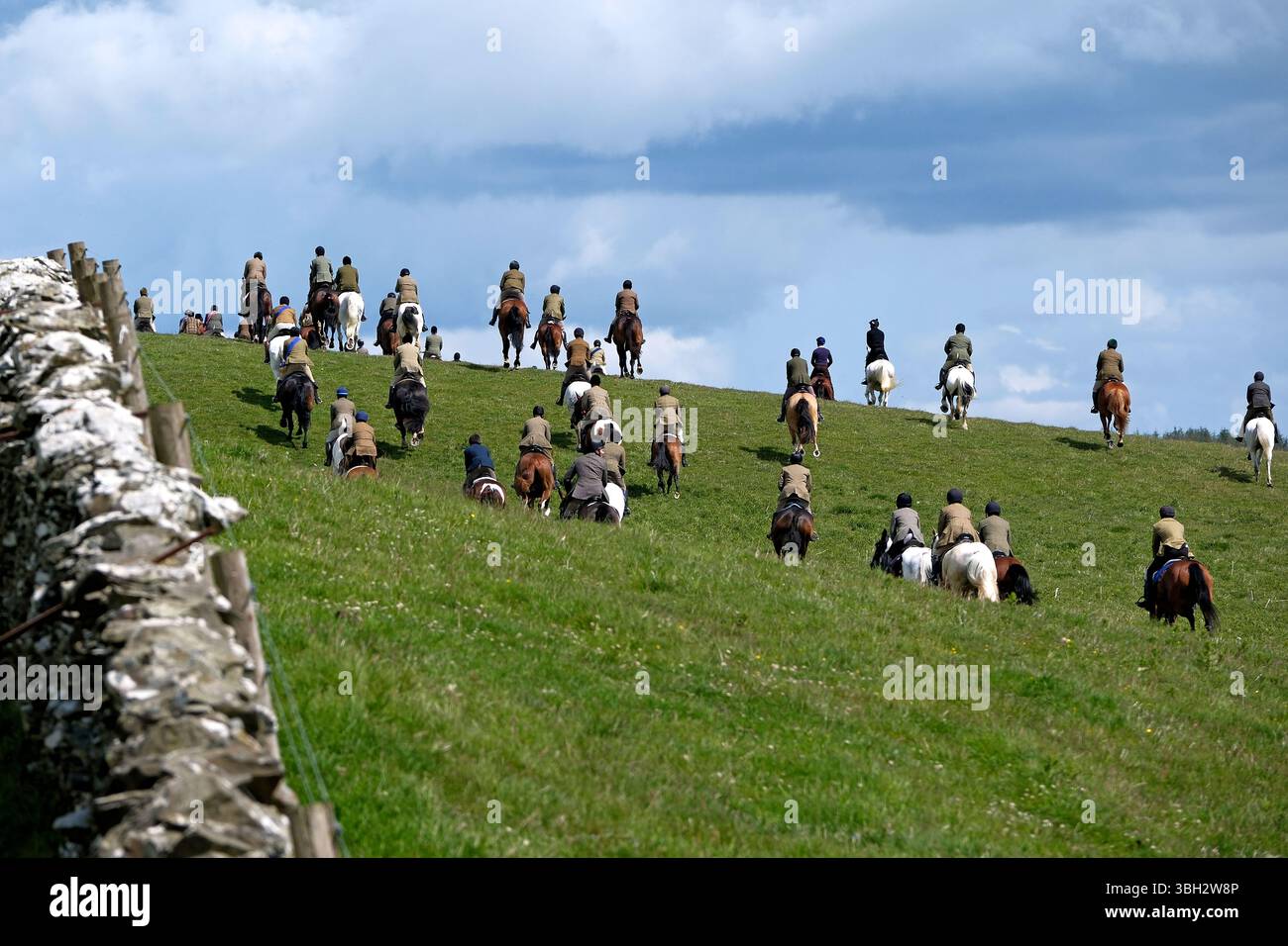 Hawick, UK. 06th June, 2025. Friday 6 June 2025 Hawick Common Riding ...
