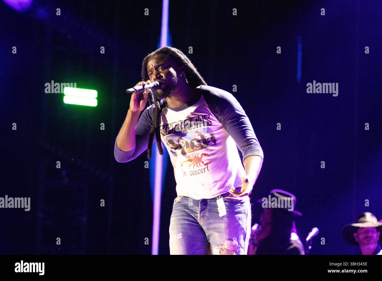 NASHVILLE, TENNESSEE - JUNE 6 , 2025: Country singer Shaboozey performs ...