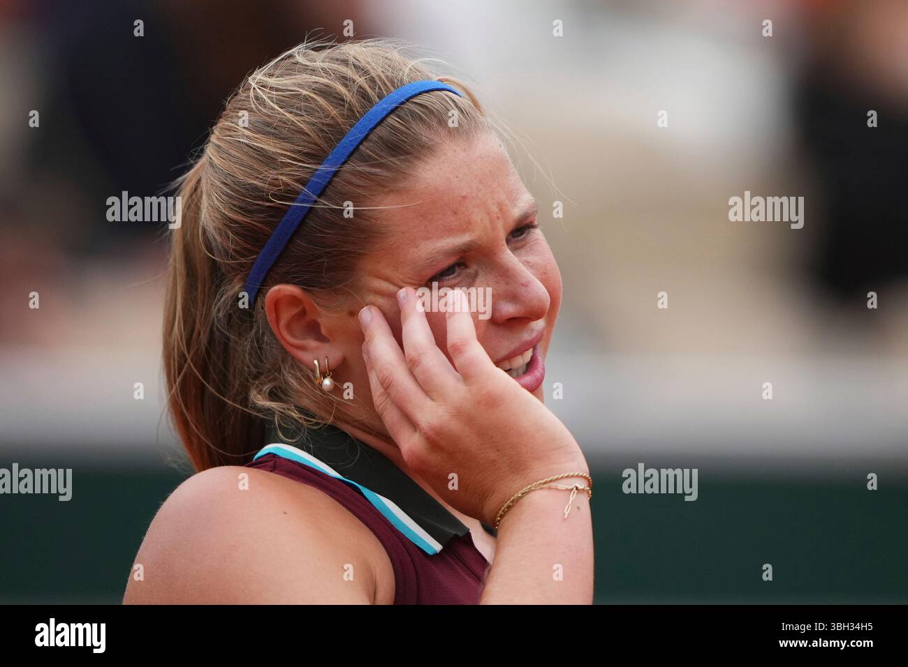 Great Britain's Hannah Klugman reacts during the girl's singles final ...