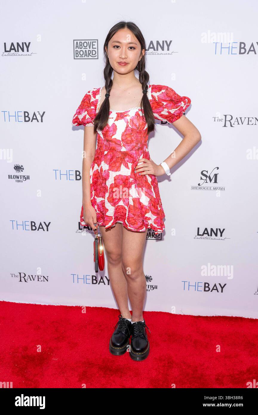 Audrey Ly beim LANY Entertainment Summer Mixer in einer Privatresidenz ...