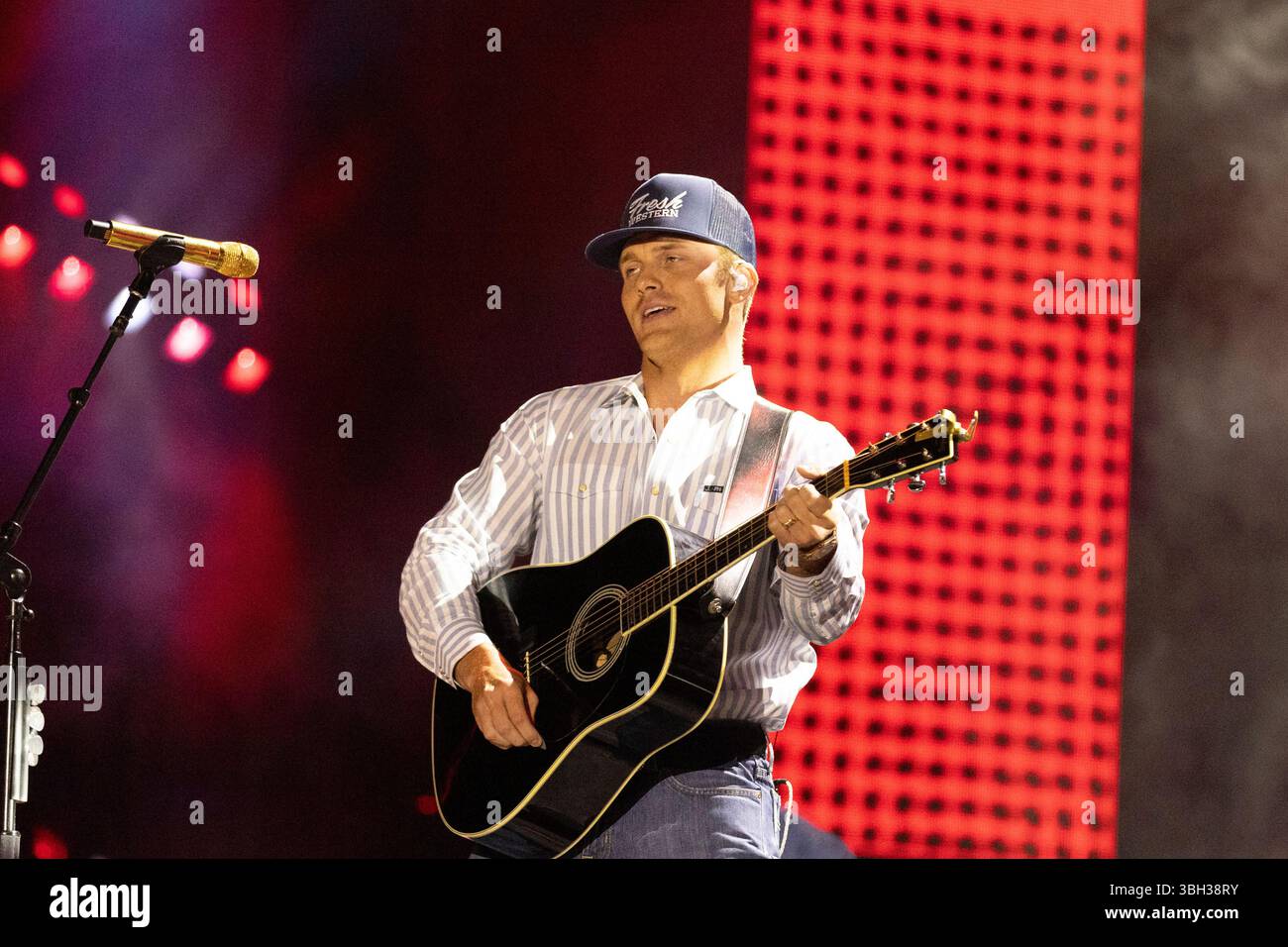 NASHVILLE, TENNESSEE - JUNE 6 , 2025: Country singer Parker McCollum ...