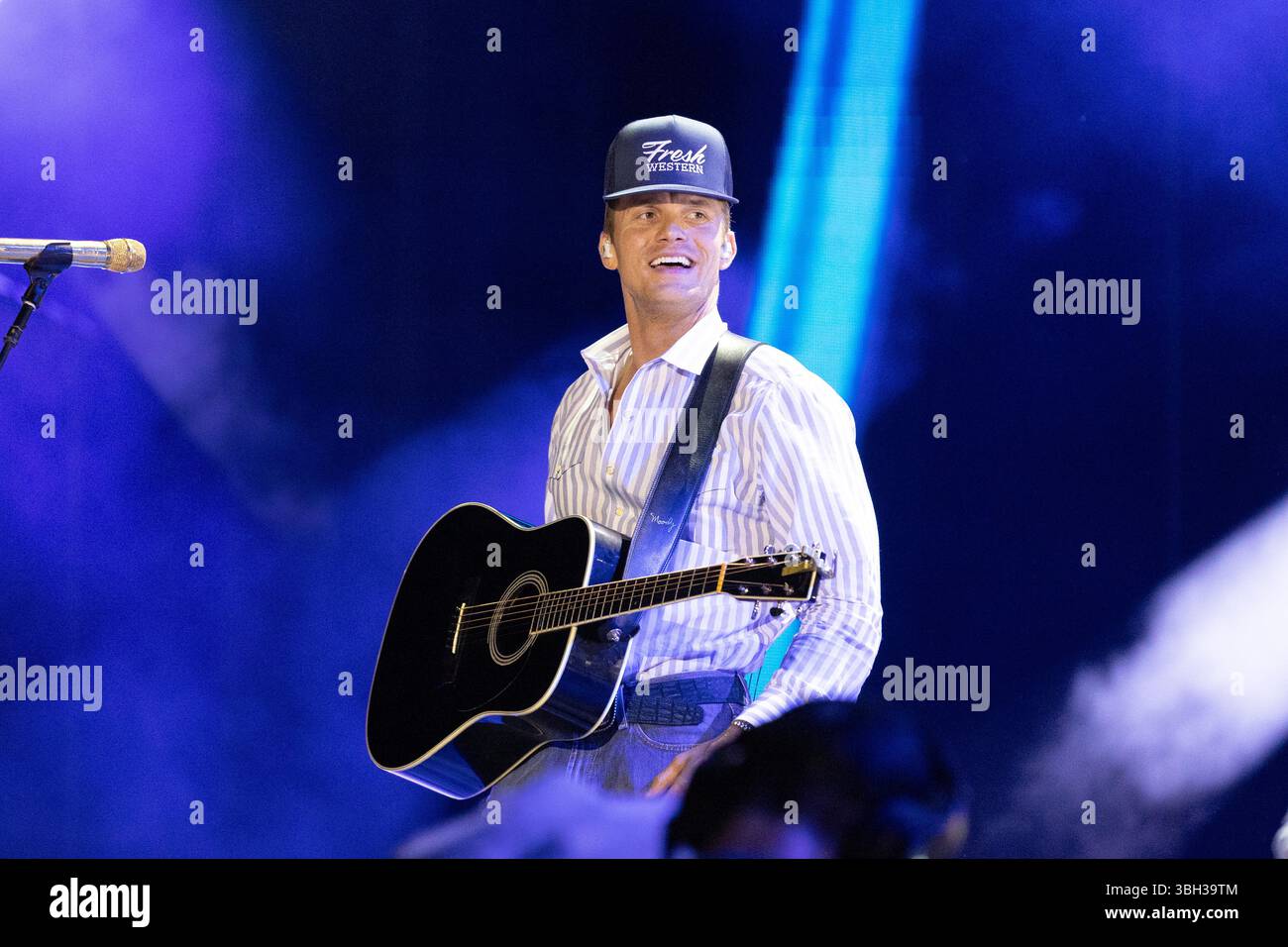 NASHVILLE, TENNESSEE - JUNE 6 , 2025: Country singer Parker McCollum ...