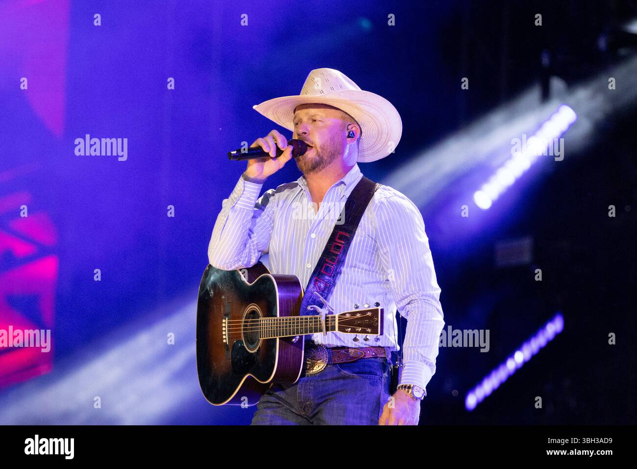 NASHVILLE, TENNESSEE - JUNE 6 , 2025: Country singer Cody Johnson ...
