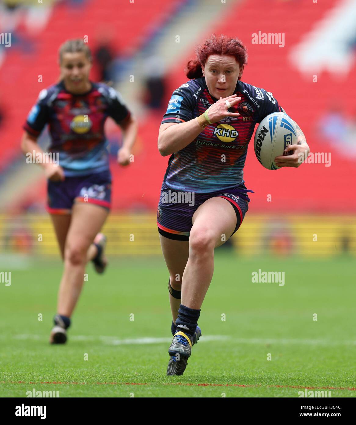 Wigan Warriors' Eva Hunter in action with the ball during the Women's ...