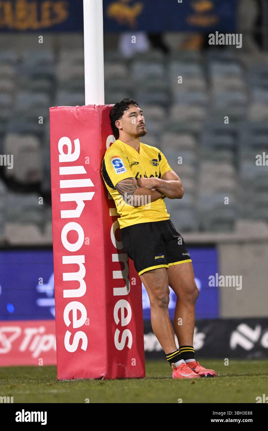 Canberra, Australia. 07th June, 2025. Billy Proctor of the Hurricanes ...