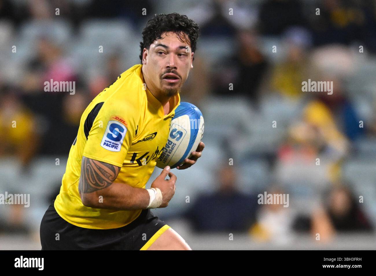 Canberra, Australia. 07th June, 2025. Billy Proctor of the Hurricanes ...