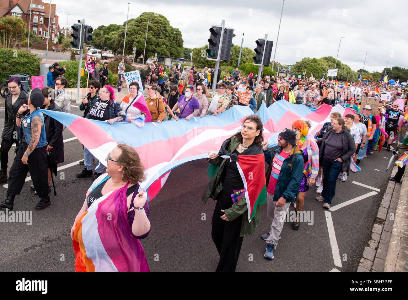 The Pride Parade 2025 starts Pride UK 2025 in Portsmouth on Saturday ...