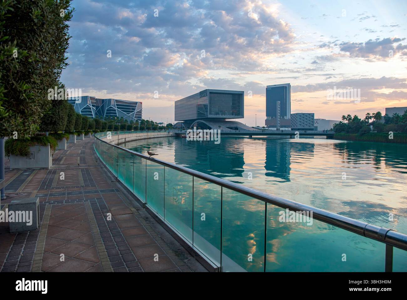 The Arcapita Mosque, one of the most modern looking mosques. Bahrain ...