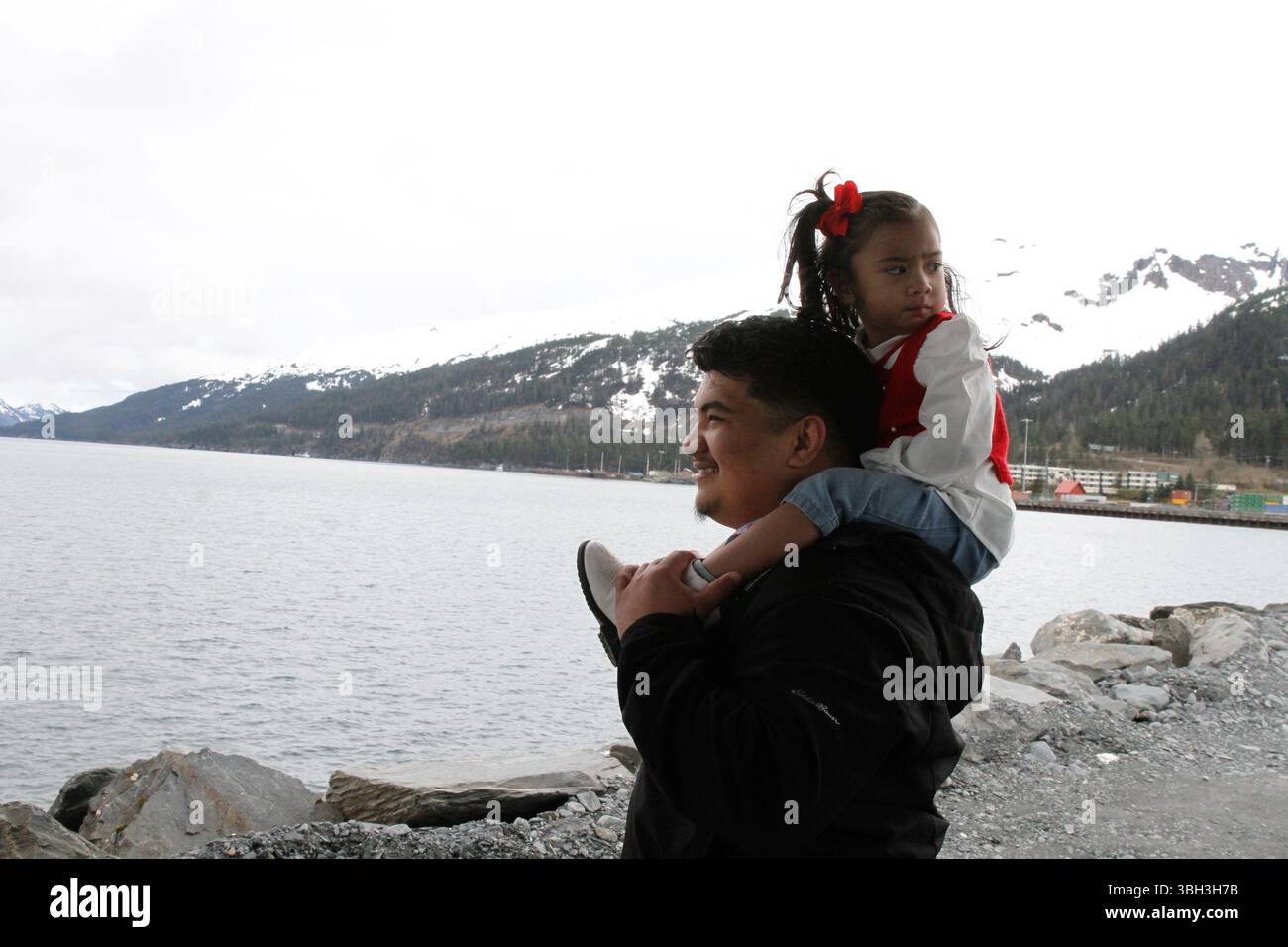 Michael Pese and his daughter Cataleya survey Blackstone Bay in ...