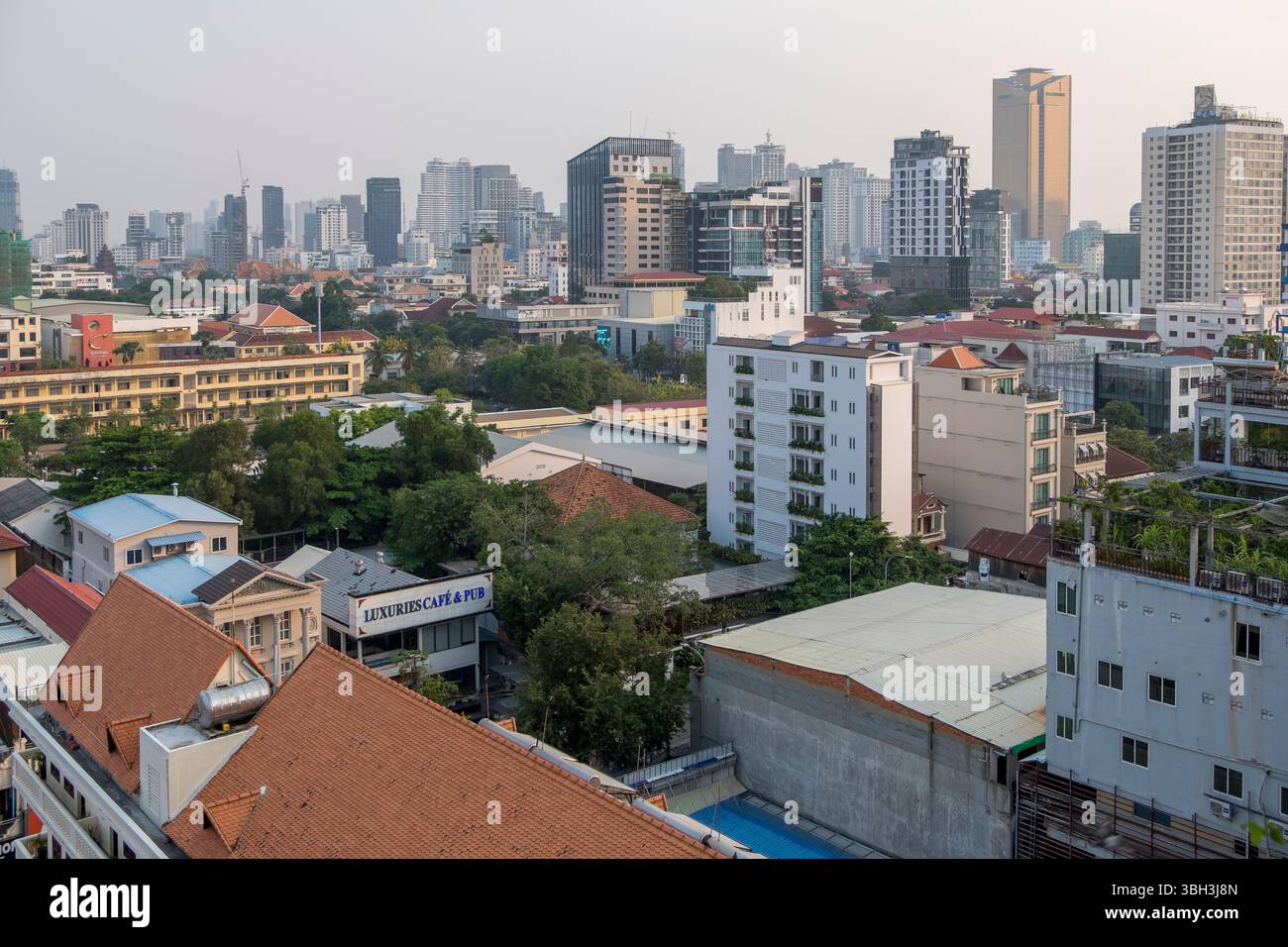 Aerial view of Phnom Penh, the capital of Cambodia Stock Photo - Alamy
