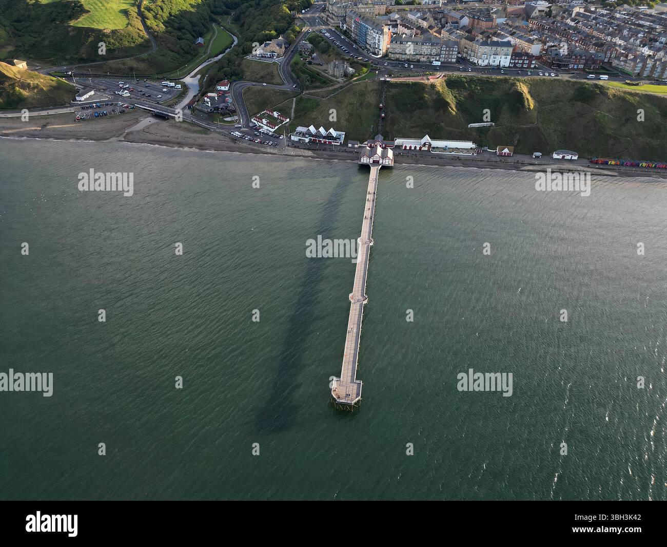 Victorian architecture Saltburn by the Sea victorian pier, North ...