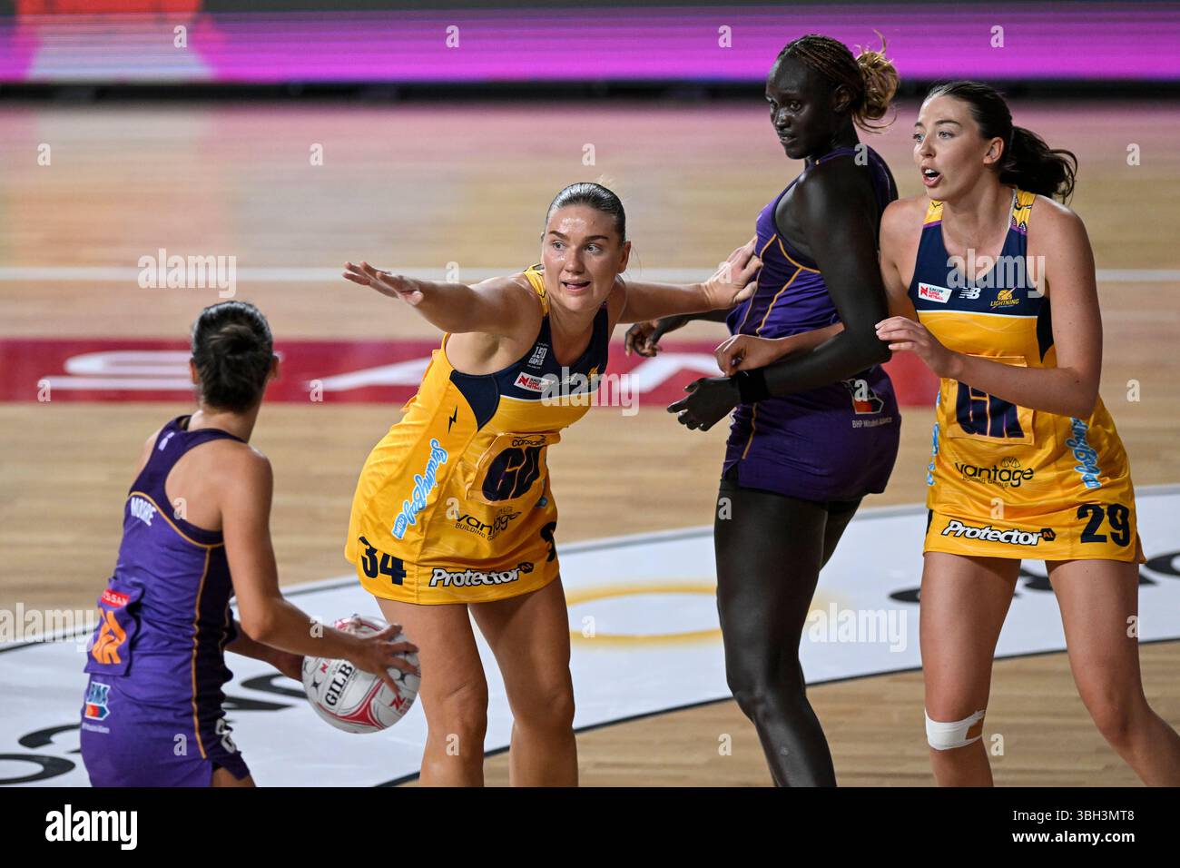 Nissan Arena, Brisbane, Queensland, Australia. 7th June, 2025. Suncorp ...