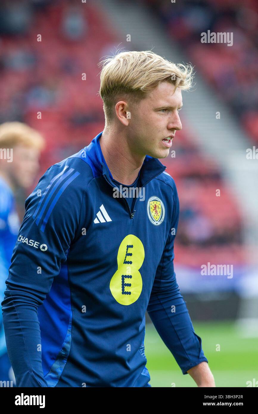 JOSH DOIG, professional football player on a training and warm up ...