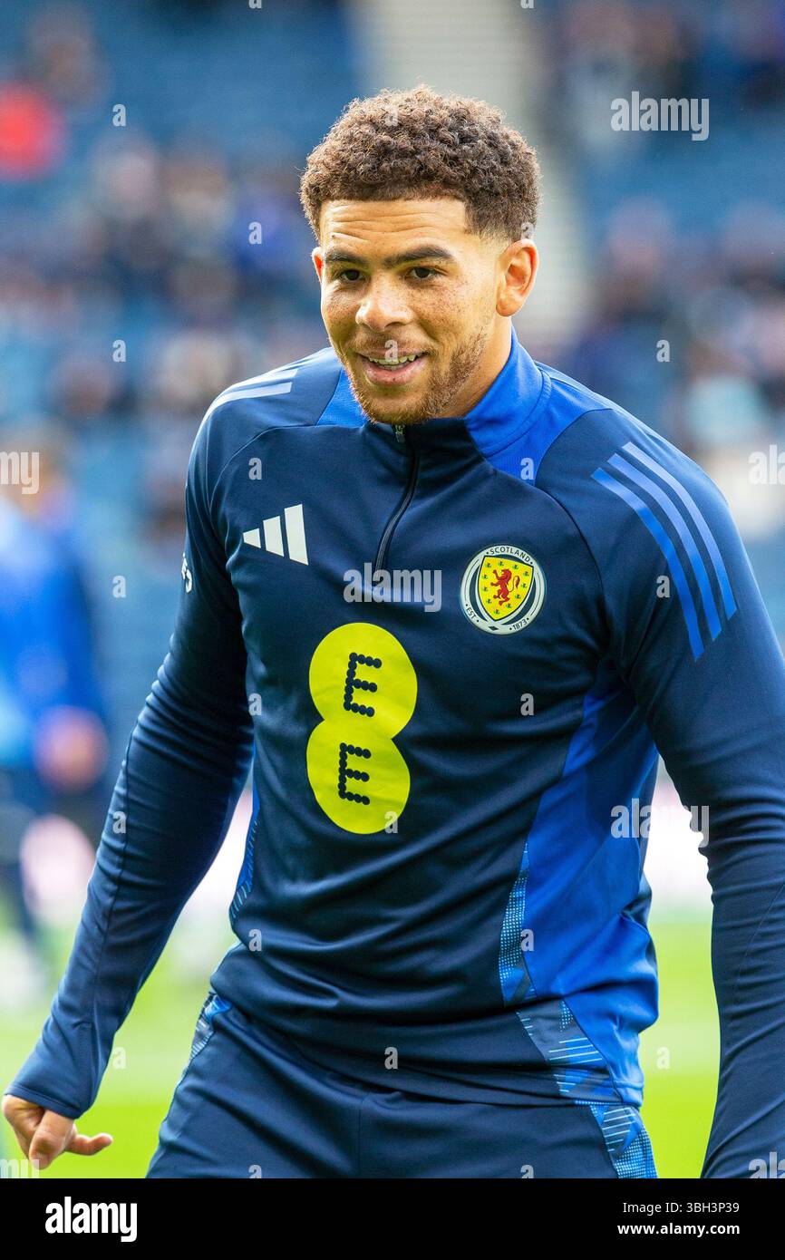 CHE ADAMS, professional football player on a training and warm up ...