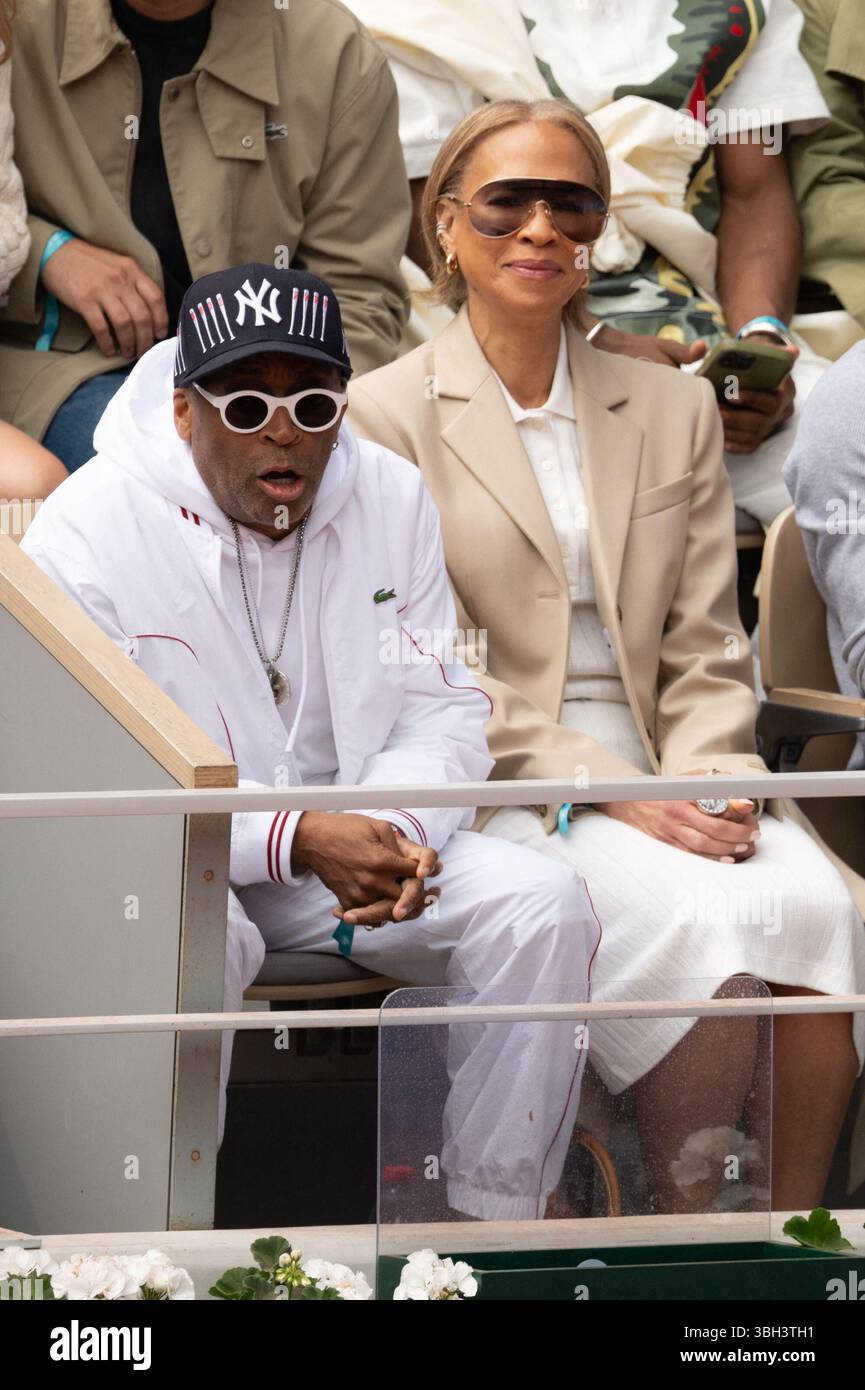 Spike Lee and his wife Tonya Lewis Lee attend the Roland Garros 2025 ...