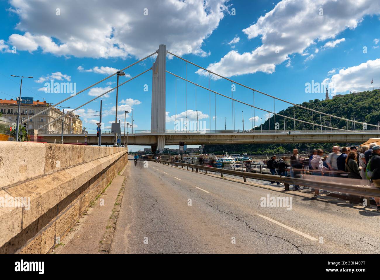 Budapest hungary may 2025 wide hi-res stock photography and images - Alamy