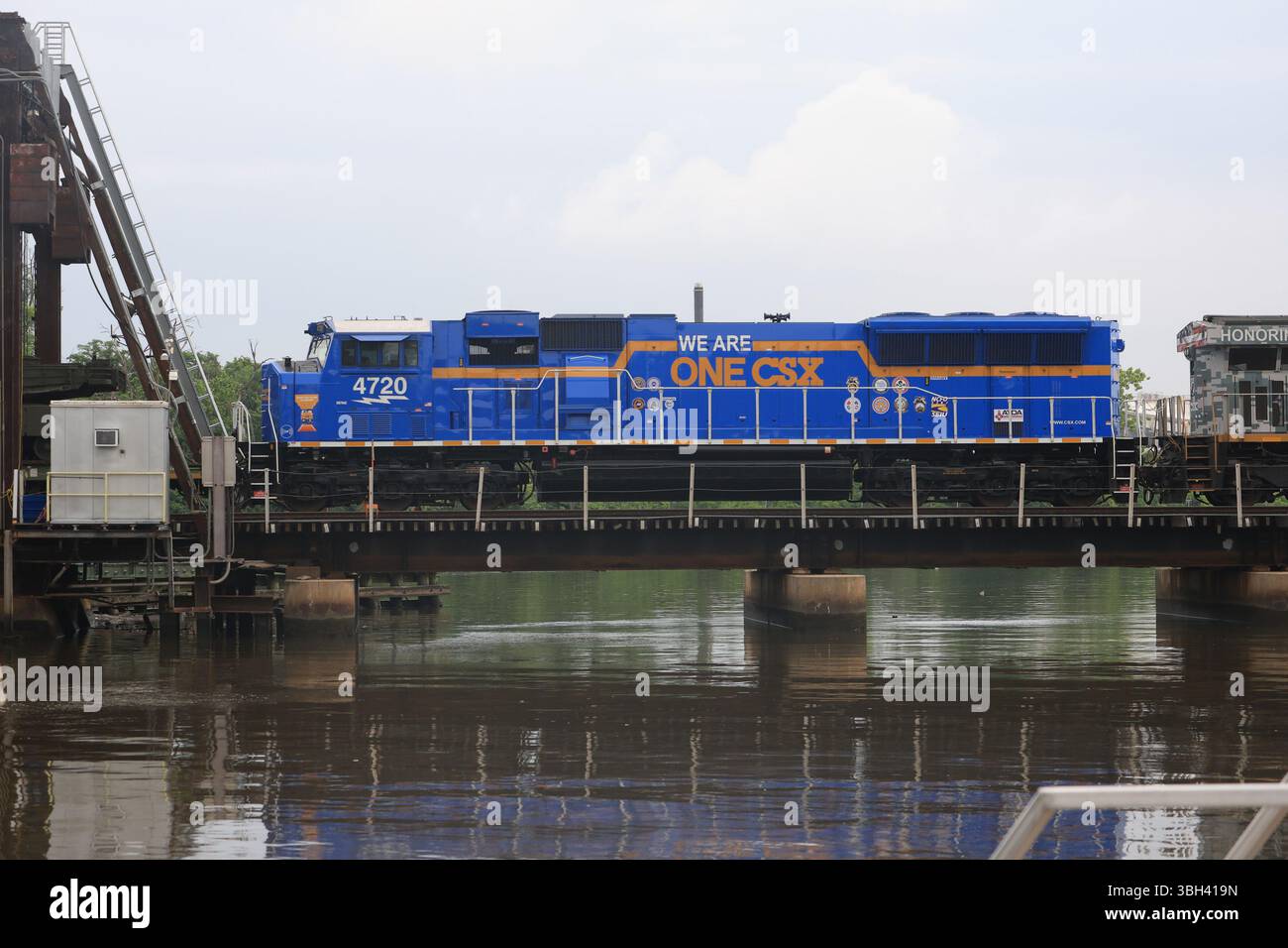 PRINCE GEORGE'S COUNTY, MD. JUNE 7: U.S. Army tanks and military ...