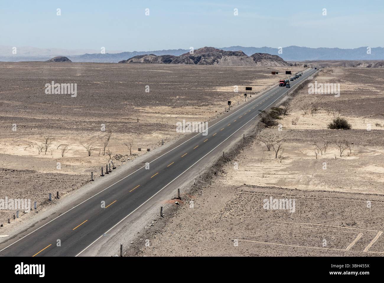 Panamericana highway passing through Nazca lines, Peru Stock Photo - Alamy