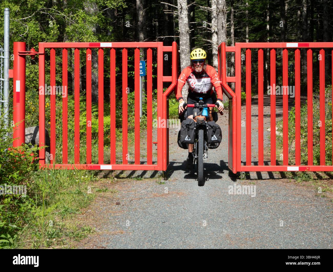 Bike friendly gate hi-res stock photography and images - Alamy