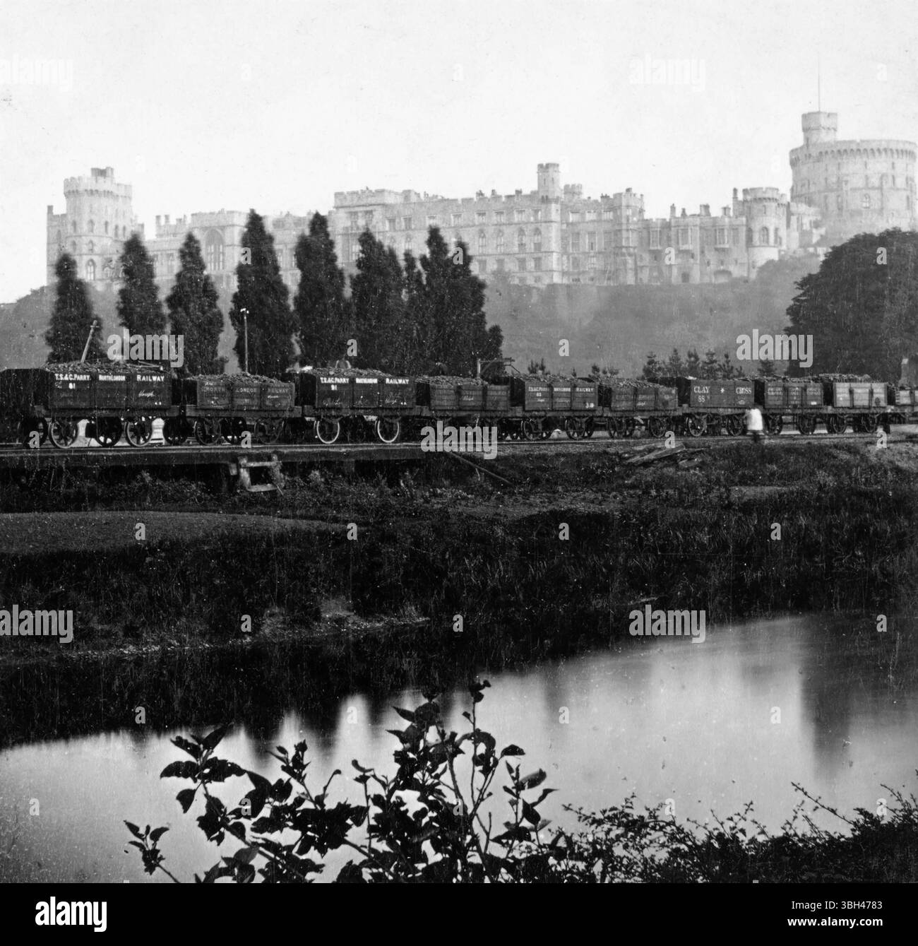 Windsor Castle, London England 1800s 19th century British Royal family ...
