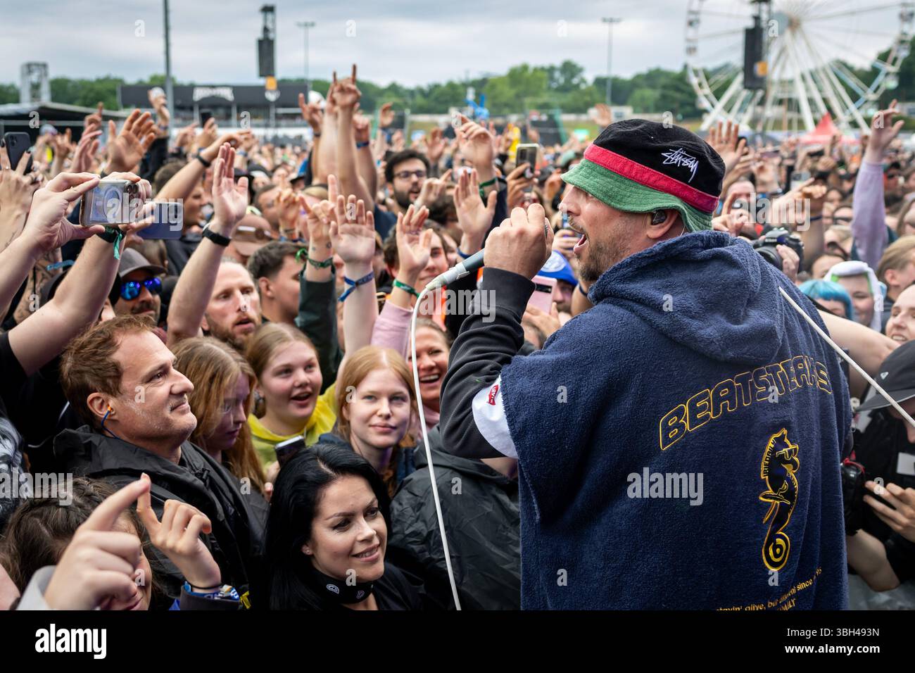 Nuremberg, Germany. 07th June, 2025. The singer of the German rock band ...