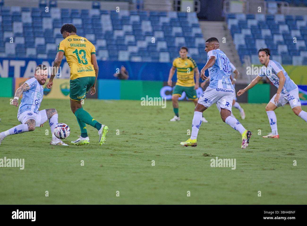 CUIABá, MT - 06.06.2025: CUIABA X PAYSANDU - Match between Cuiaba X Paysandu, valid for the 11th ...