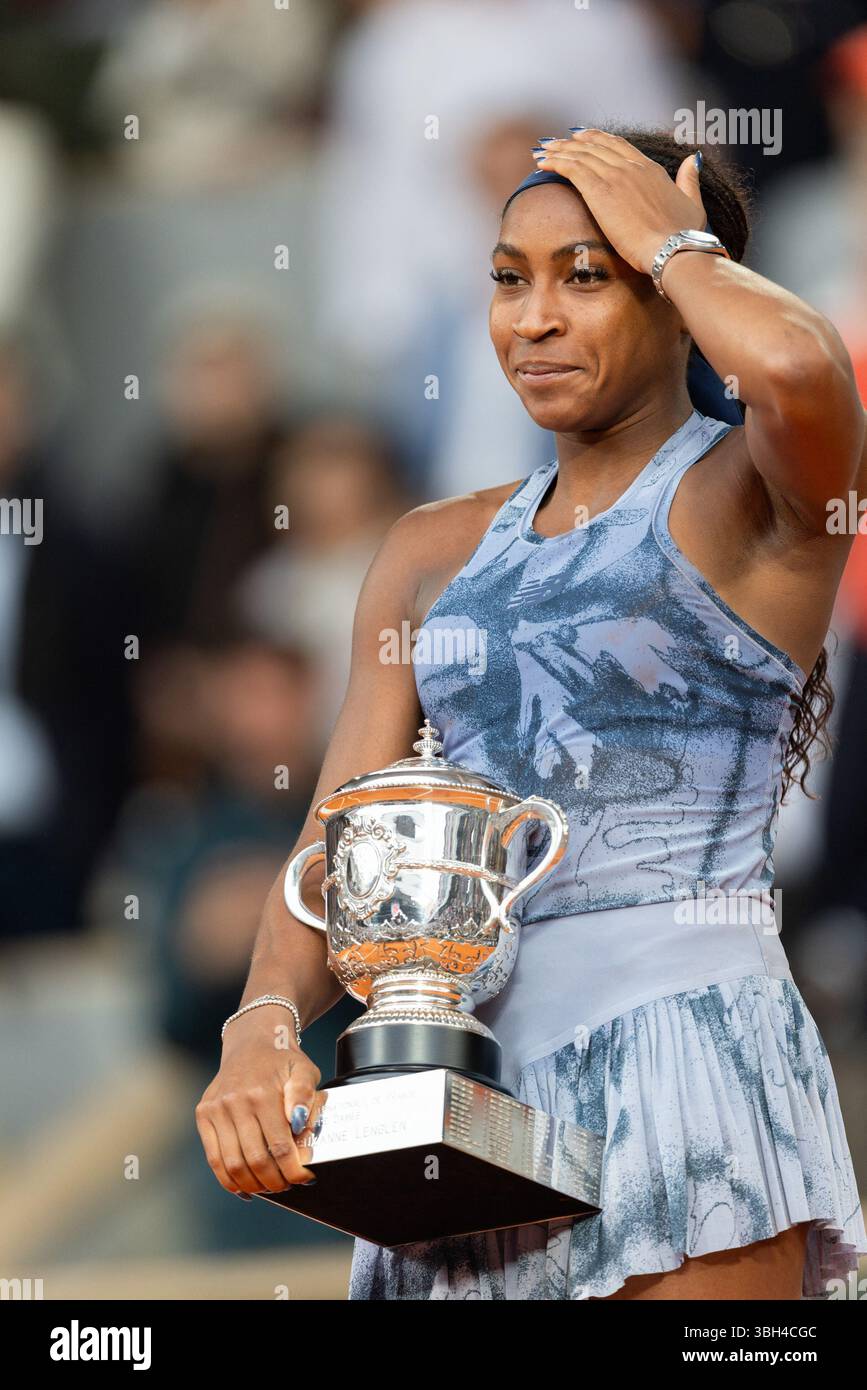 Paris, France. 07th June, 2025. Coco Gauff winning Suzanne Lenglen Cup ...