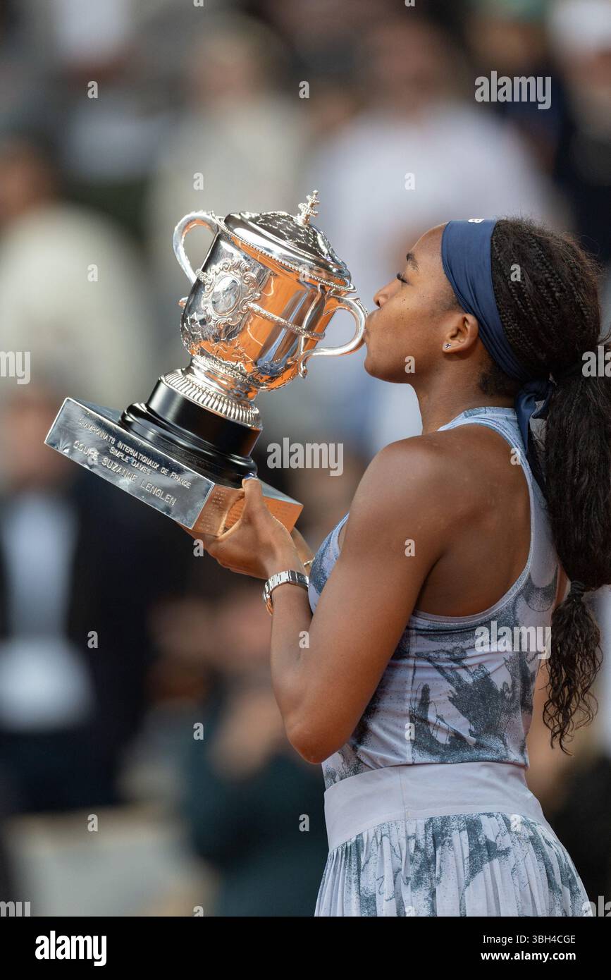 Coco Gauff winning Suzanne Lenglen Cup during women's final at the 2025 ...