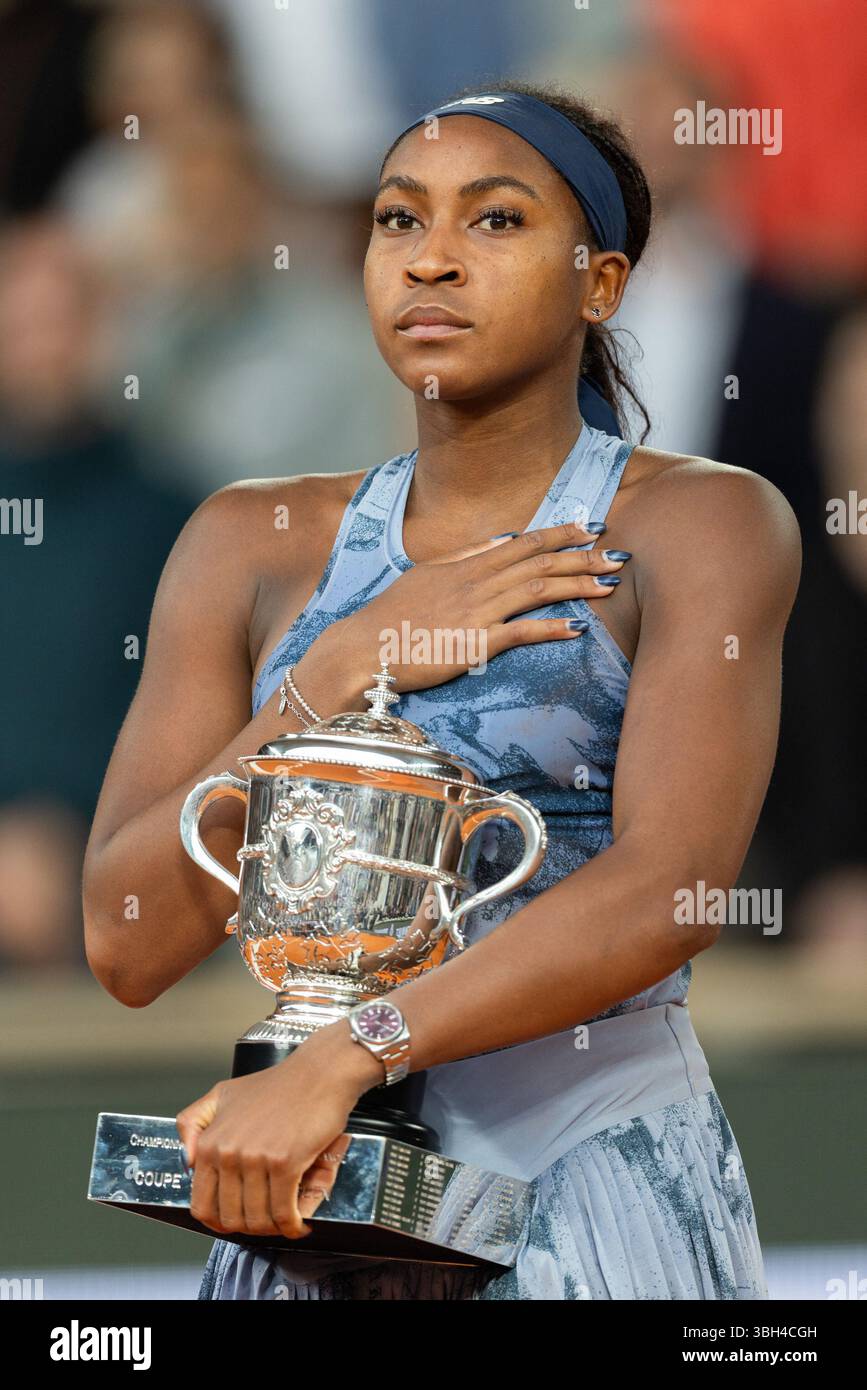 Paris, France. 07th June, 2025. Coco Gauff winning Suzanne Lenglen Cup ...