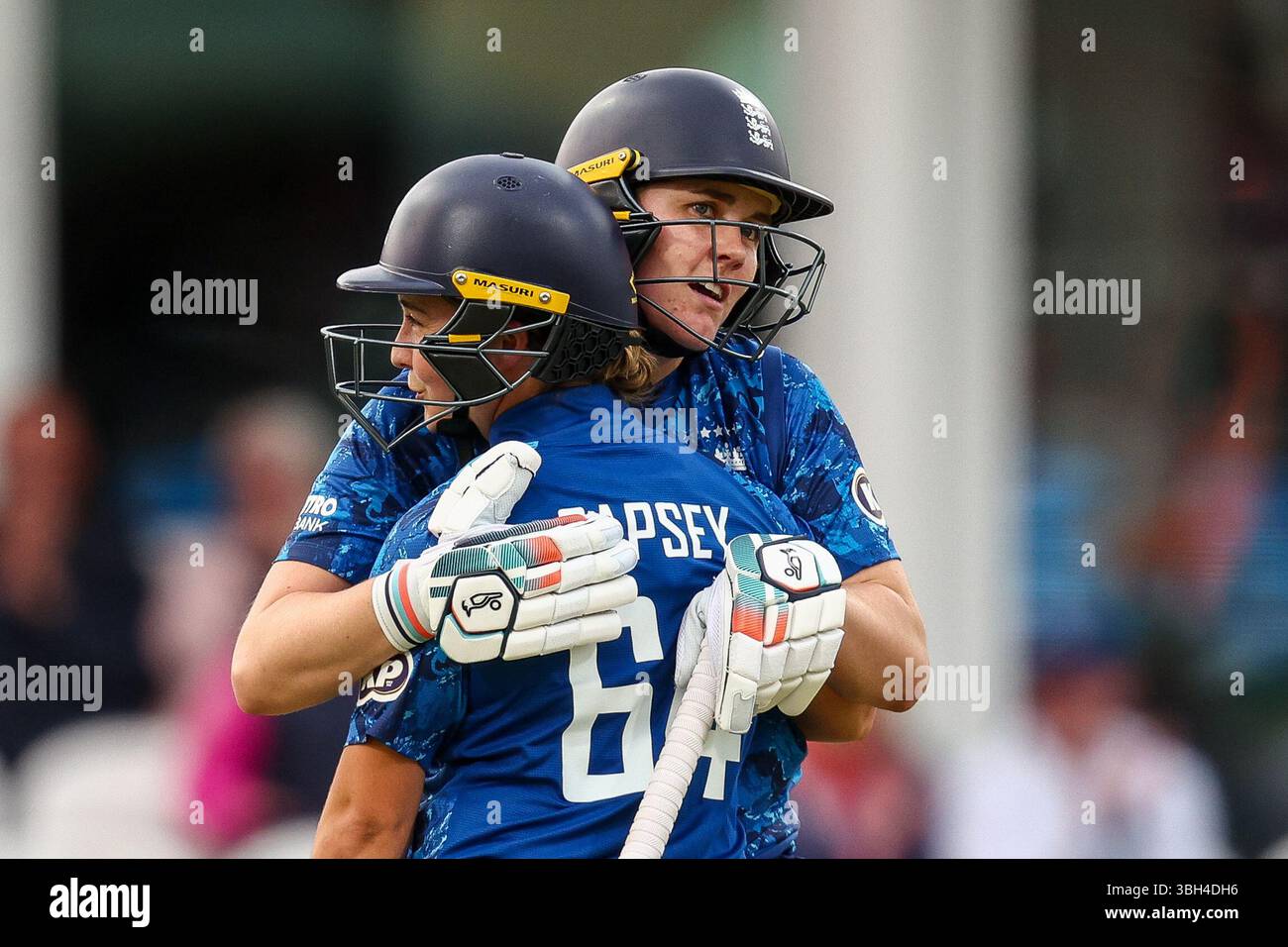 Taunton, UK. 07th June, 2025. #64, Alice Capsey of England & #39 ...