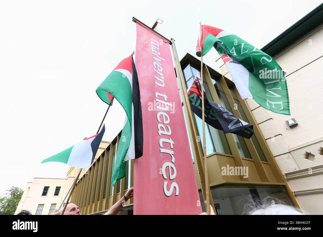 Great Malvern, Worcestershire, UK. 7th June, 2025. A small group of ...