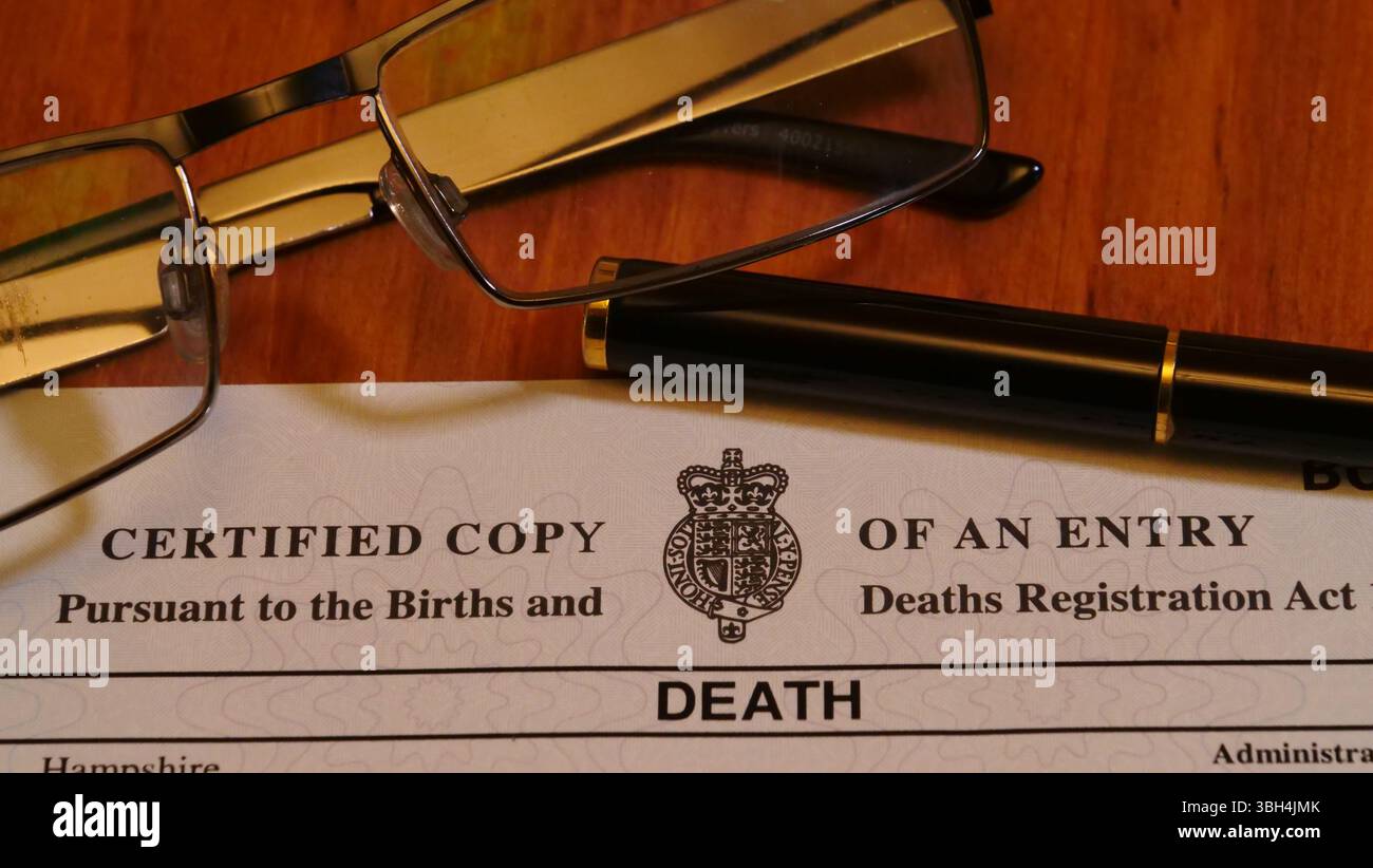 Death certificate british hi-res stock photography and images - Alamy