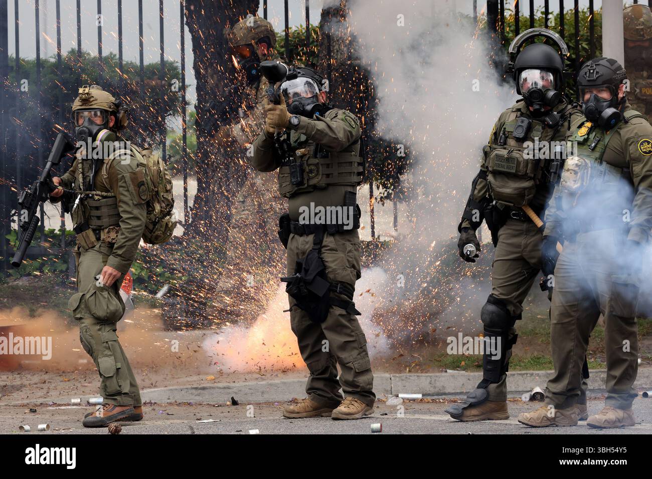 Paramount, California, USA. 7th June, 2025. US Customs agents fire ...