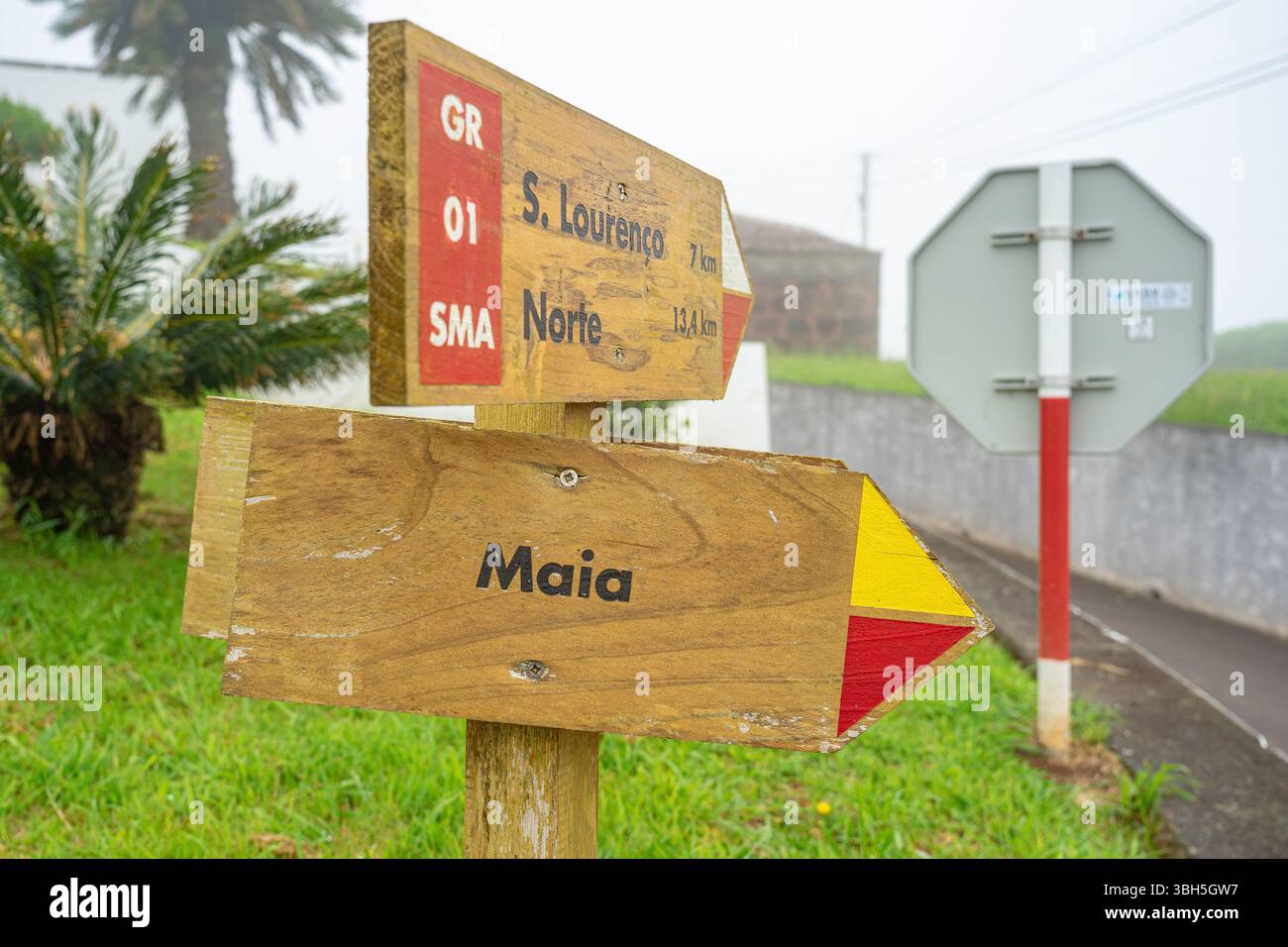 Direction signs for São Lourenço, Norte and Maia on the Azorean island ...