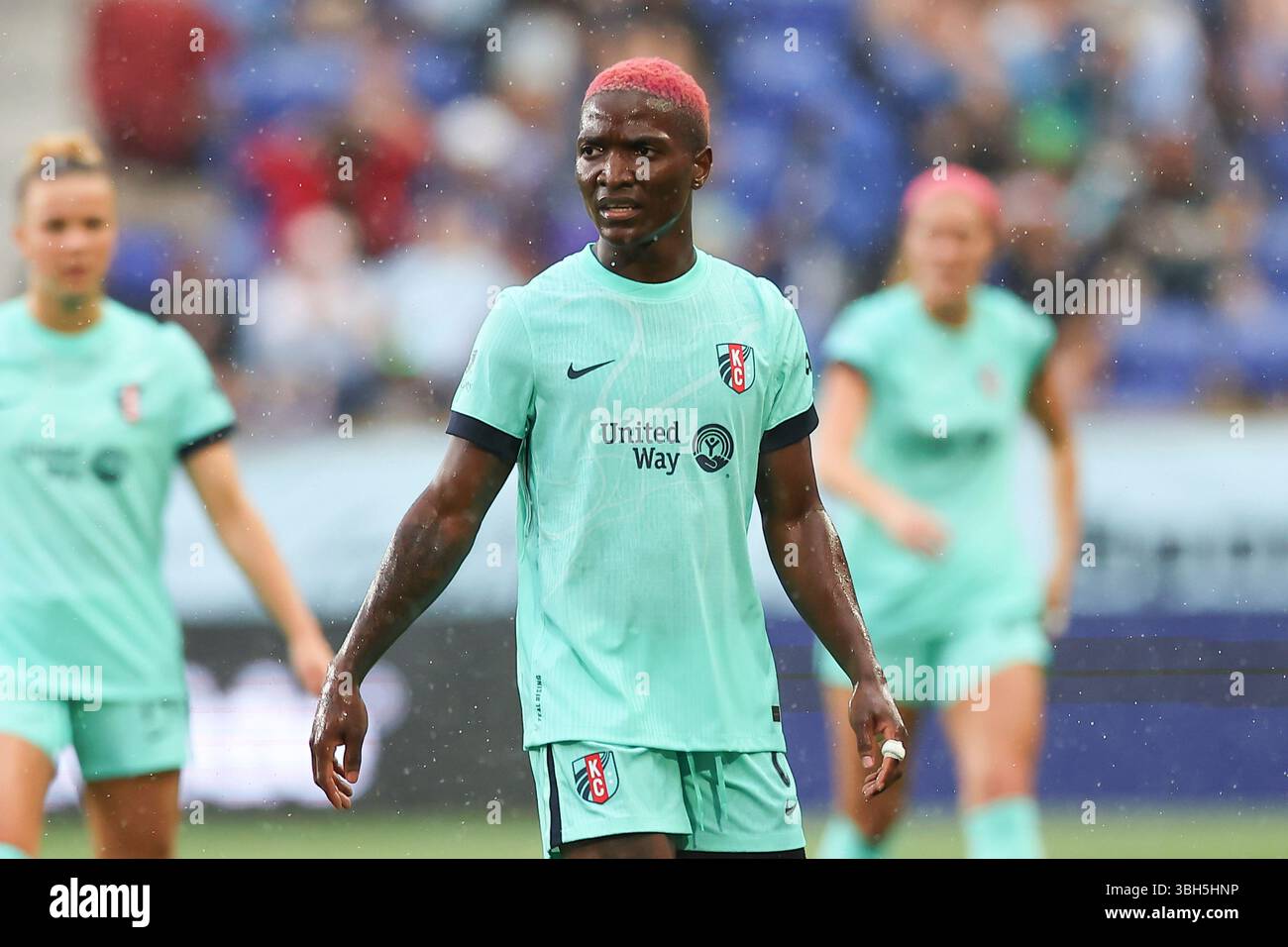 HARRISON, NJ - JUNE 07: Temwa Chawinga #6 of Kansas City Current during ...