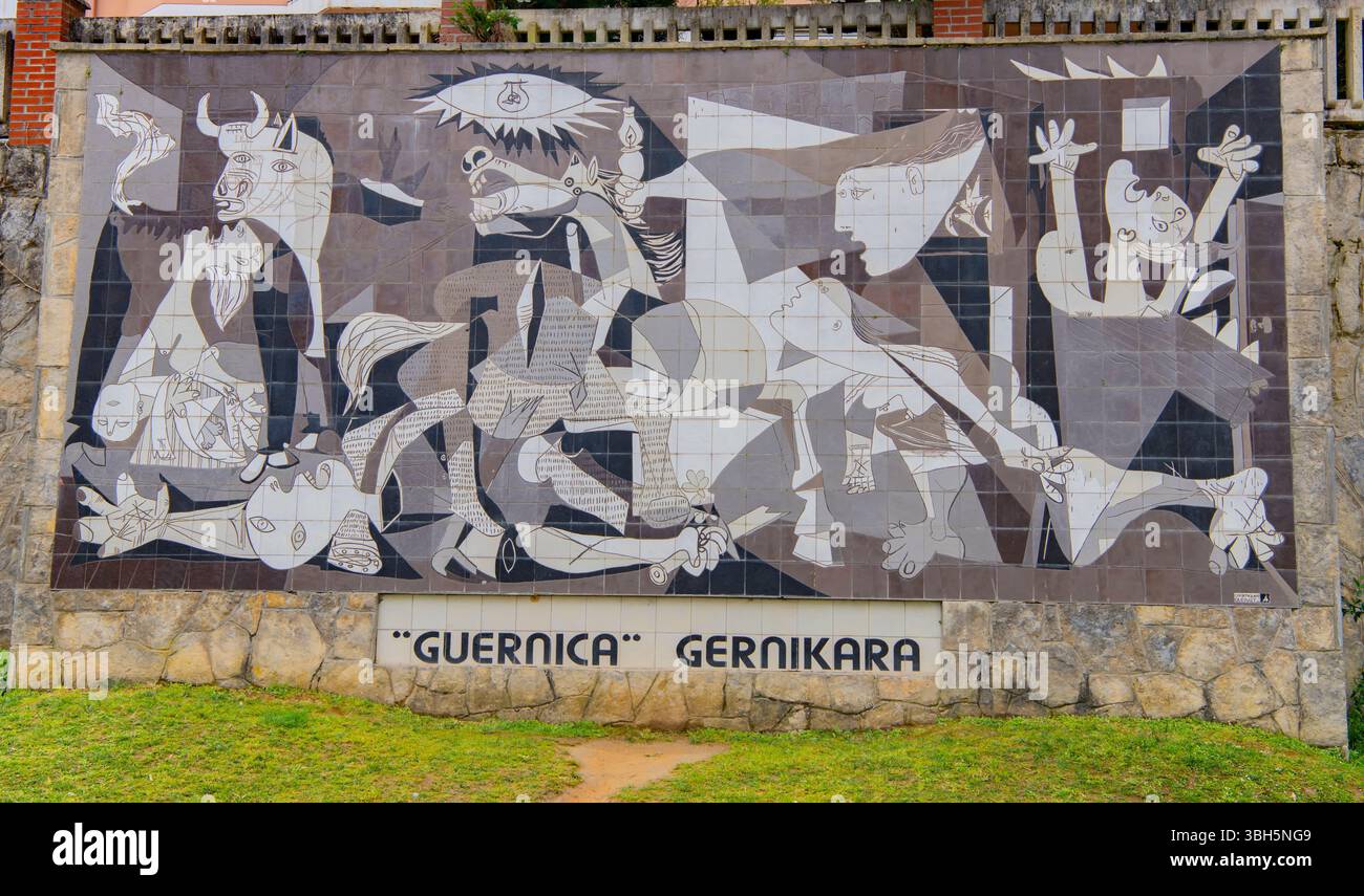 Guernica ruins hi-res stock photography and images - Alamy