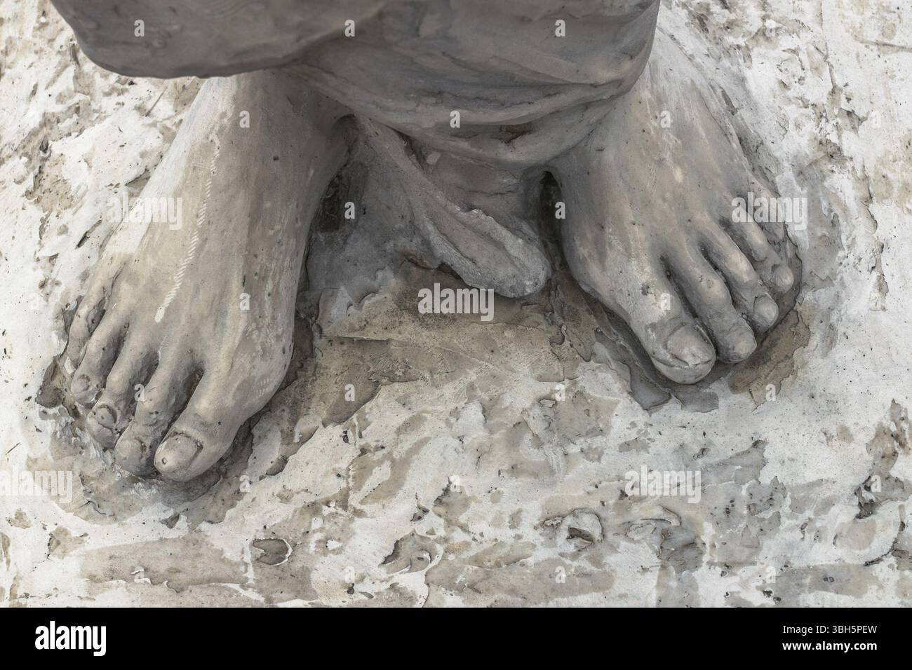 Marble statue depicting figure hi-res stock photography and images - Alamy