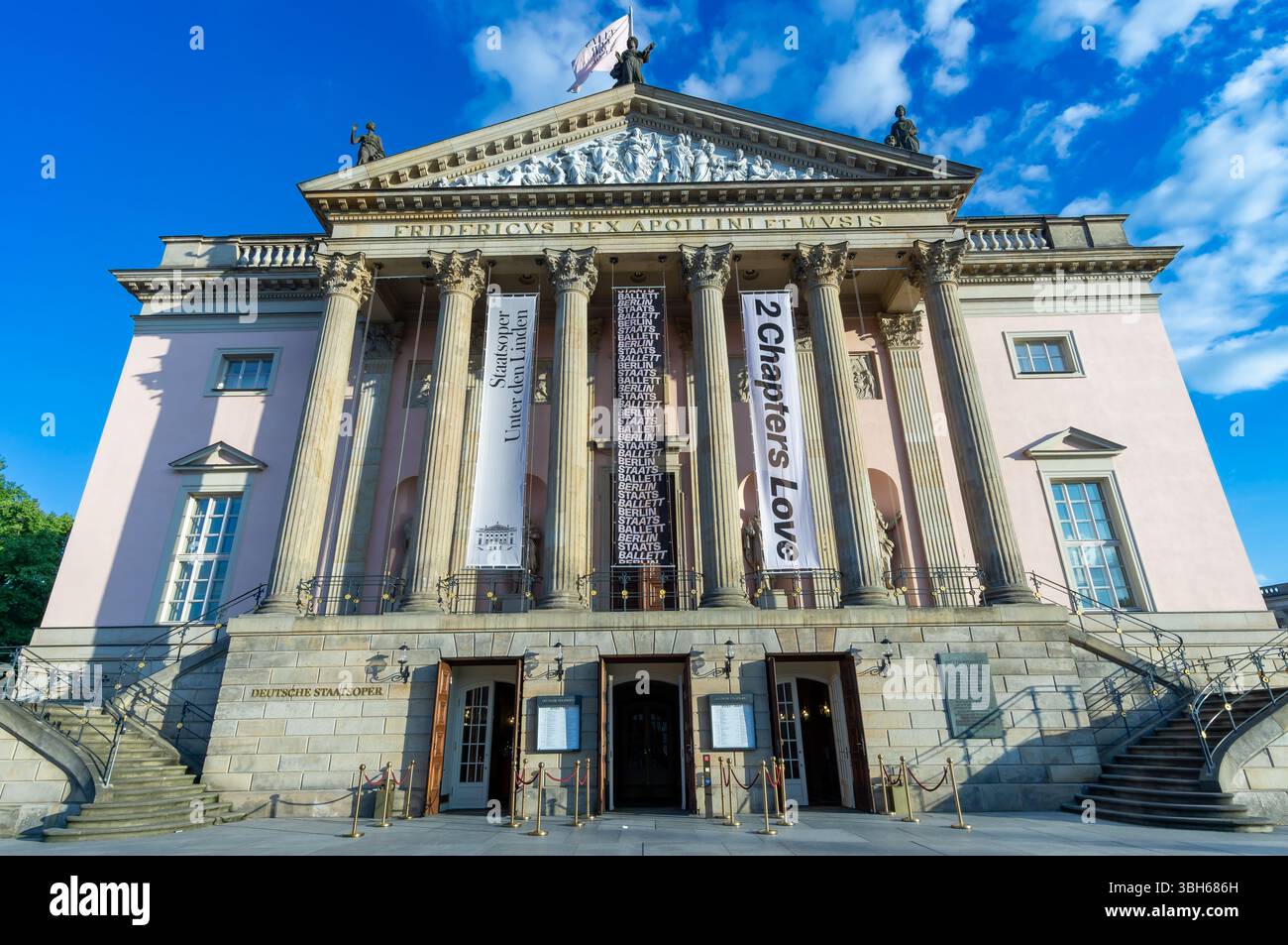 Front view of the Deutsche Staatsoper in Berlin with banners and ...