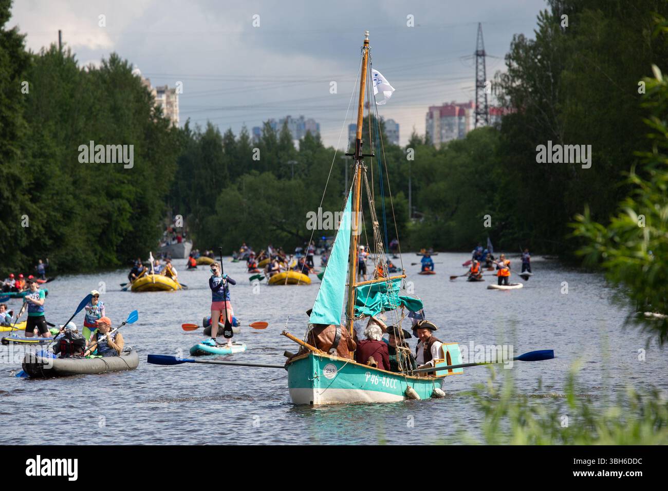 St. Petersburg, Russia. 7th June, 2025. People participate in a ...