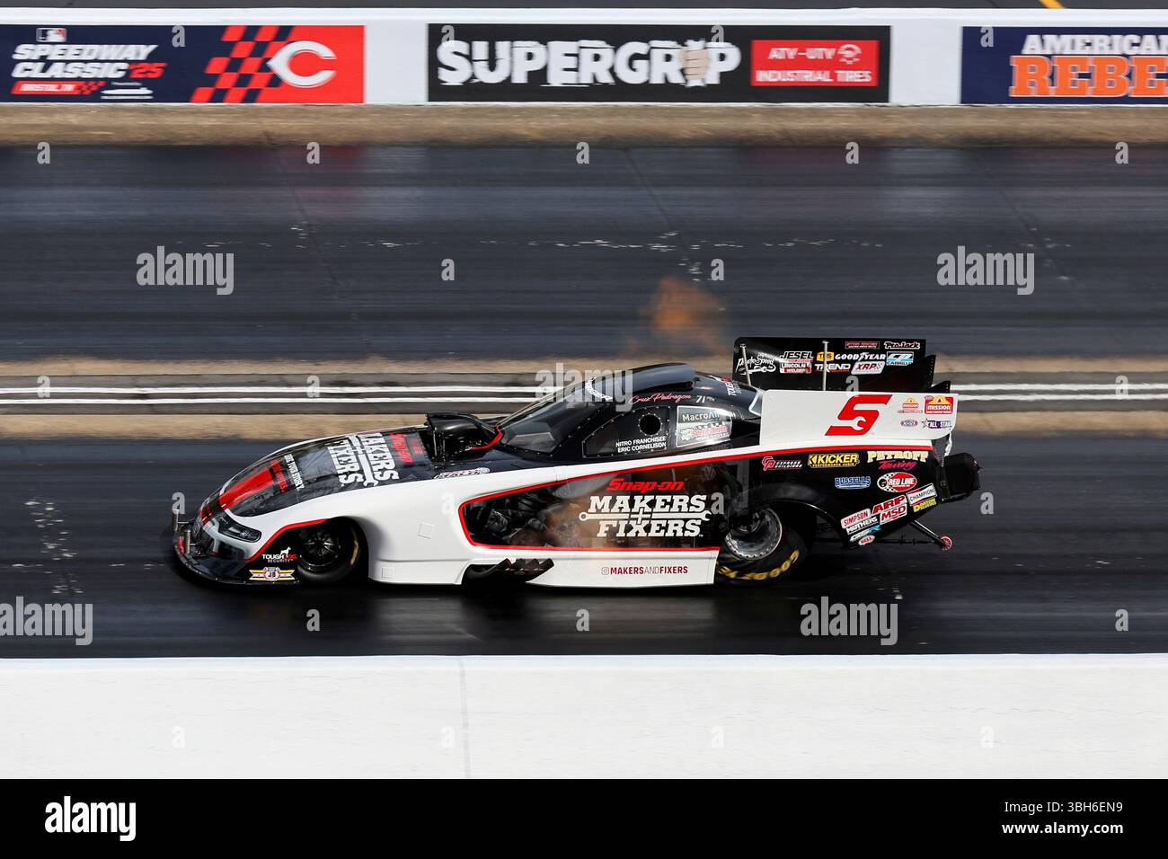 BRISTOL, TN - JUNE 07: Cruz Pedregon, Brownsburg, IN, Snap-On Tools ...