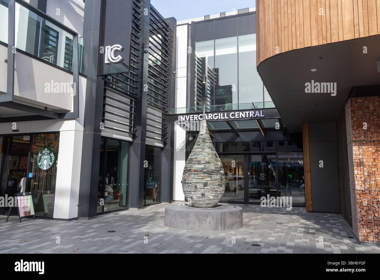 Mall invercargill hi-res stock photography and images - Alamy
