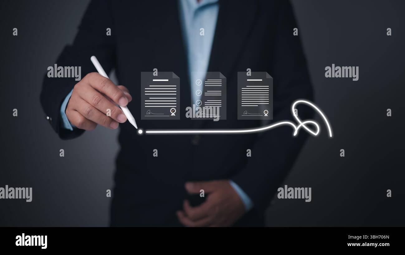 Smart legal contracts hi-res stock photography and images - Alamy