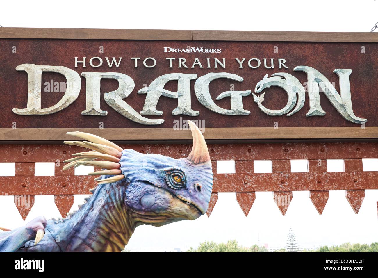 MIRACLE MILE, LOS ANGELES, CALIFORNIA, USA - JUNE 07: A general view of ...