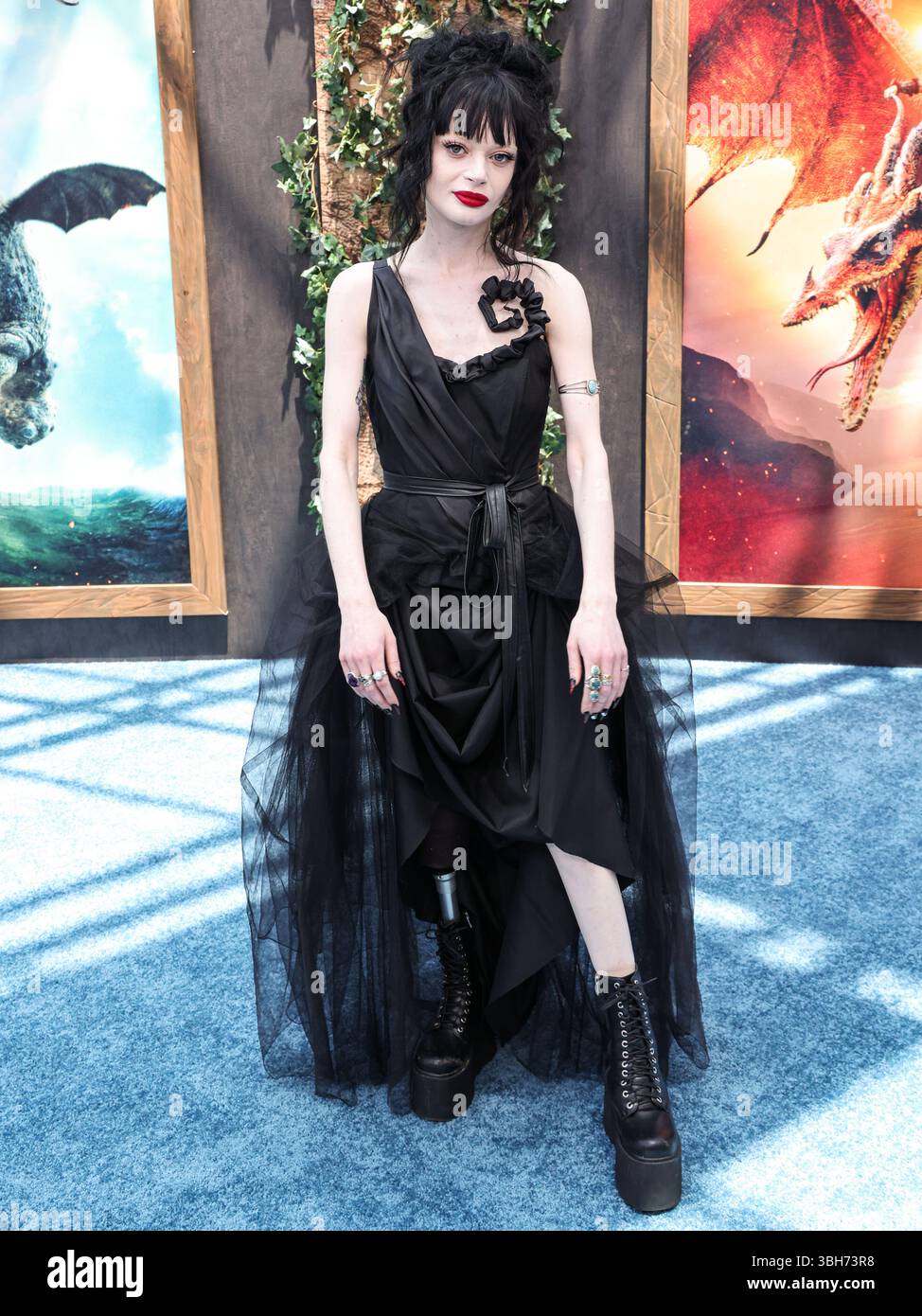 Los Angeles, United States. 07th June, 2025. MIRACLE MILE, LOS ANGELES ...