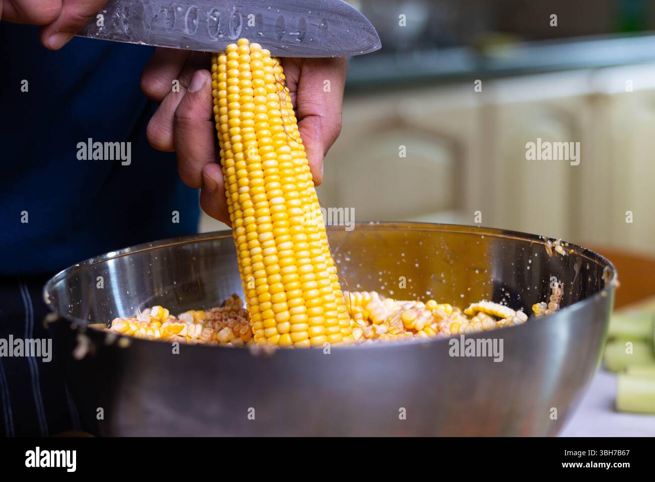 Artisanal preparation of corn cachapas, a typical Venezuelan dish Stock ...